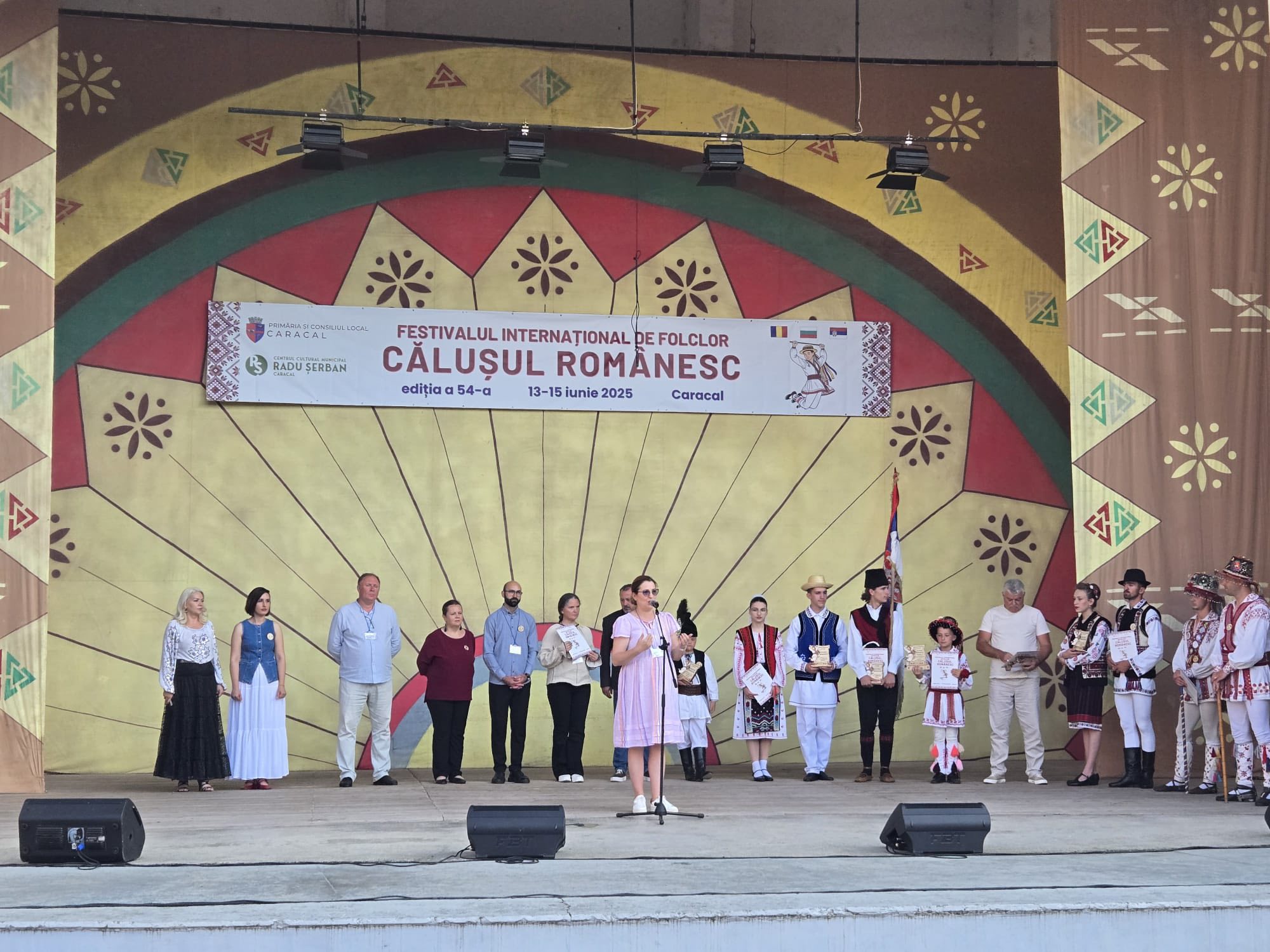 Doldurea a premiat câștigătorii Festivalului CălușulRomânesc